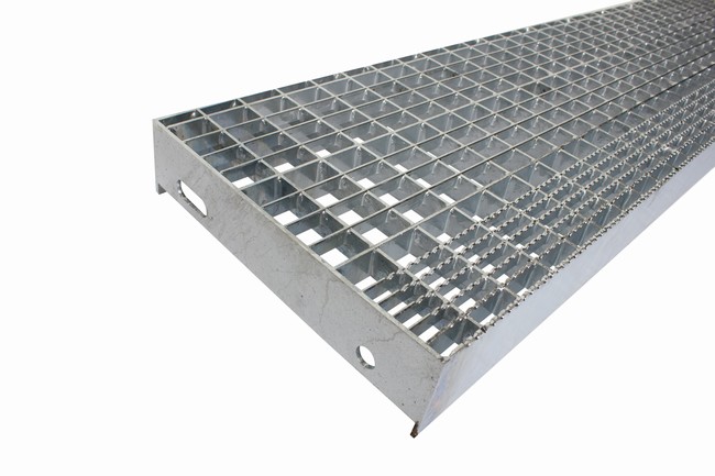 SGS Outdoor Galvanized Steel Stair Treads Hot Dip Galvanized Surface