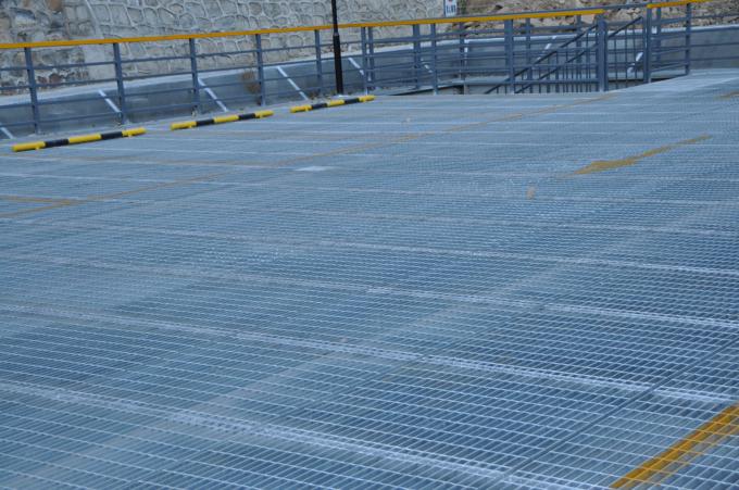Professional Galvanized Steel Grating Support Custom 1 - 12m Length