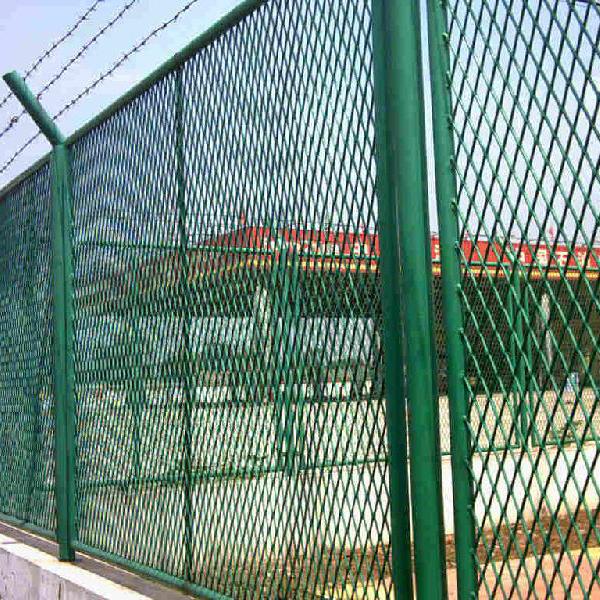 Rhombus Hole Expanded Metal Mesh Hot Dipped Galvanized Surface ...