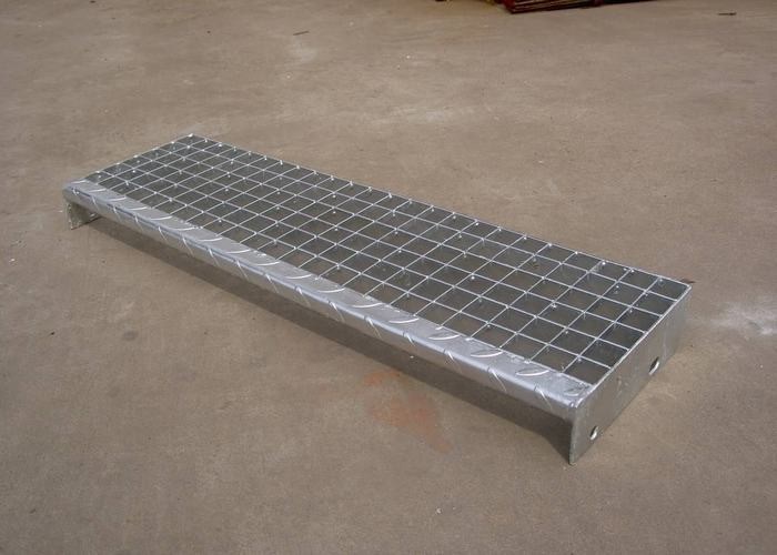 Contracted Fashion Galvanized Steel Steps , Various Type Metal Stair Steps