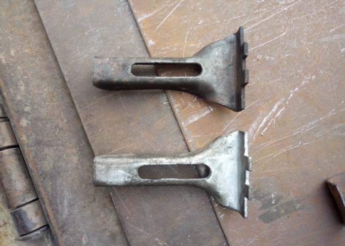 Type A Type C Steel Grating Clips 3mm / 4mm Thickness Low Carbon Steel