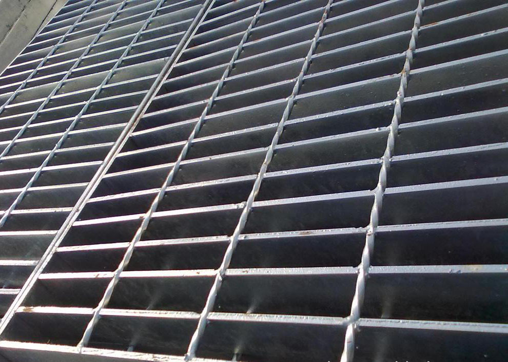 Hot Dipped Galvanized Steel Grating Drain Cover Customized 450mm