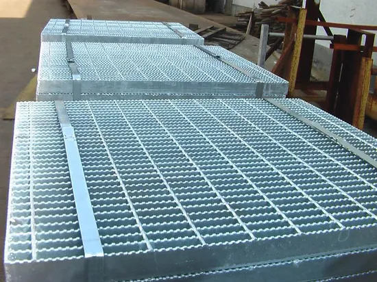 Serrated Galvanized Steel Grating - Non-Slip Platform