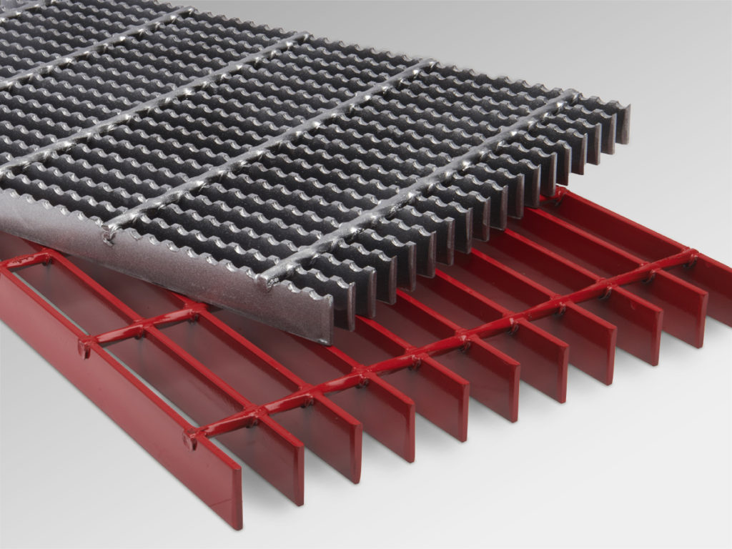 Plain and Serrated Steel Grating for Industrial Platforms